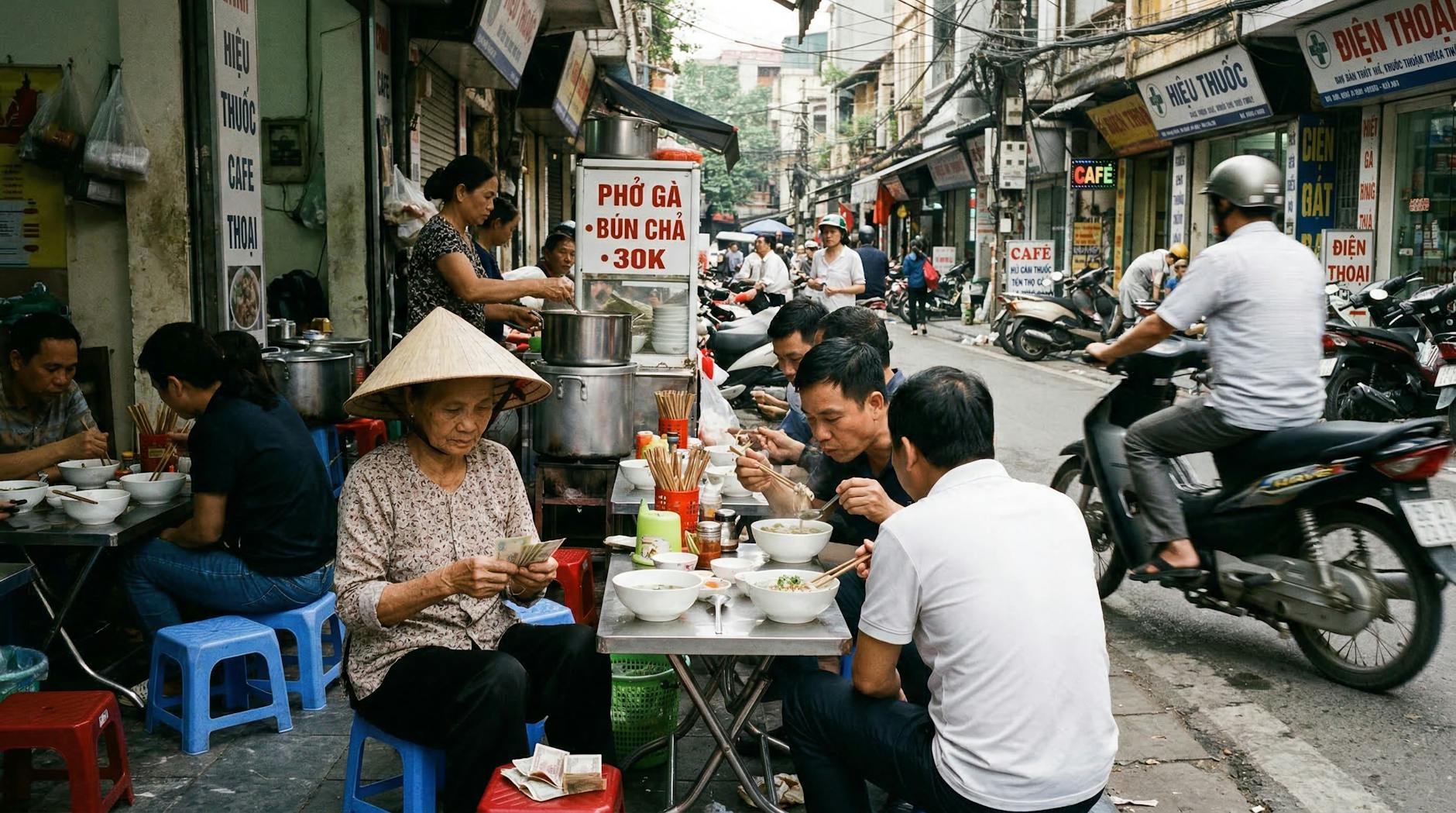 Hanoi Old Quarter Street Food: 20 Best Stalls (2026)